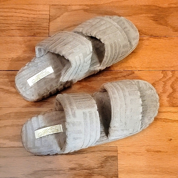 Mata Shoes | Shoes | Mata Platform Spa Sandals | Poshmark